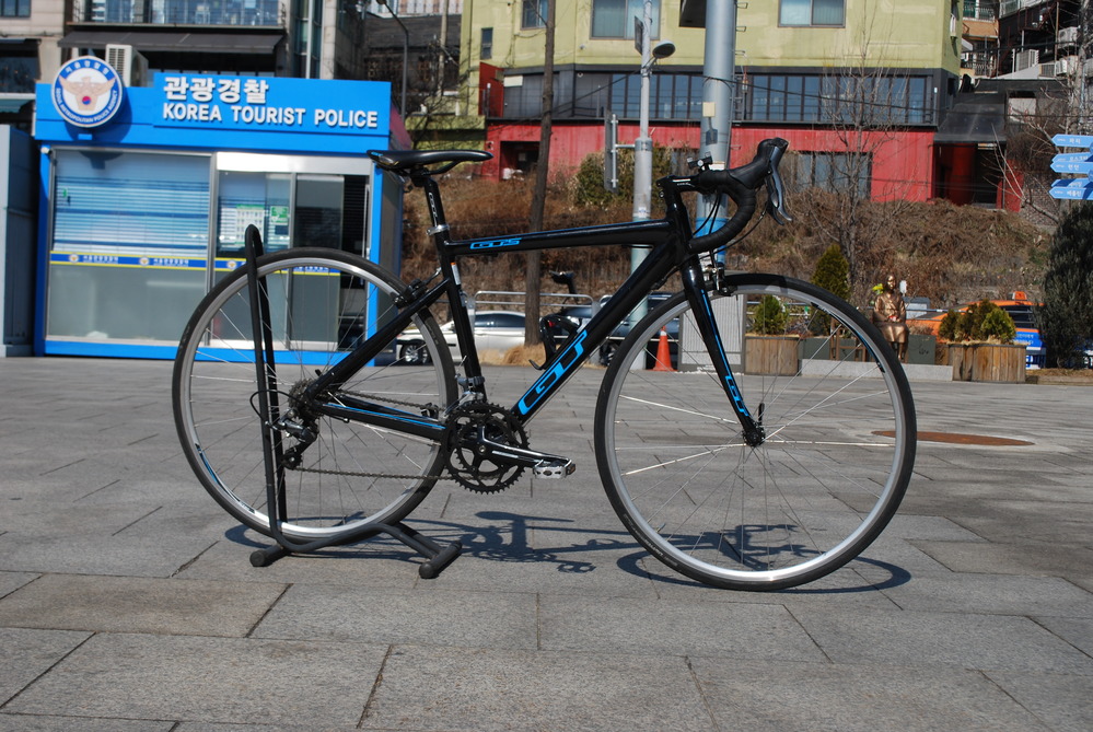 Giant GT | KOREA SEOUL BIKE RENTAL